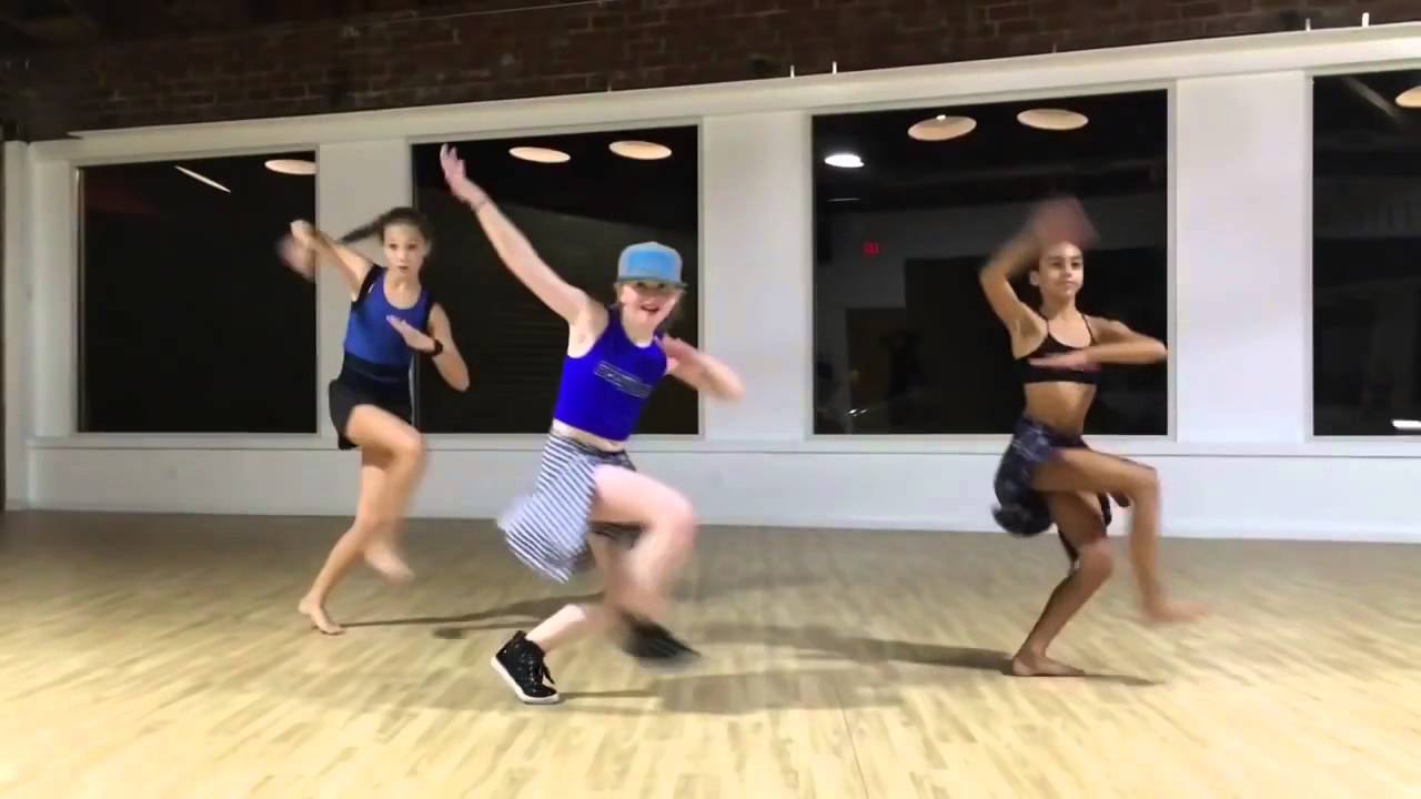 Maddie Ziegler Dancing at ALDC LA - YouTube
