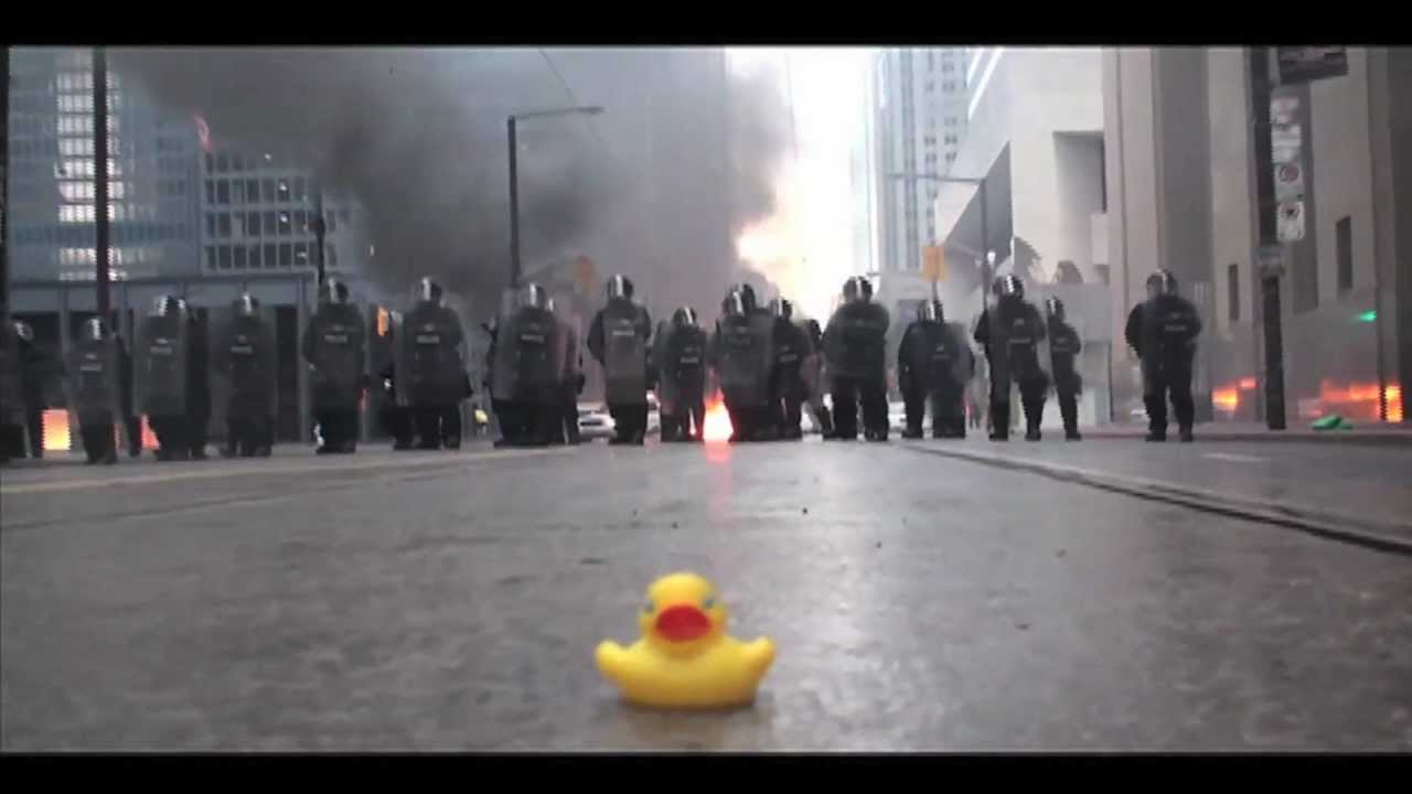 G20 Protest Toronto ; One Nice Moment - YouTube