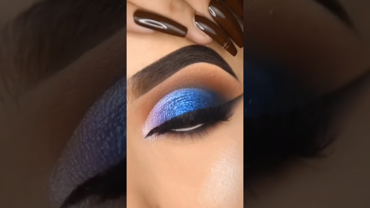 Blue cut crease eye makeup look ️#eyemakeupoftheday #eyemakeuptutorial ...