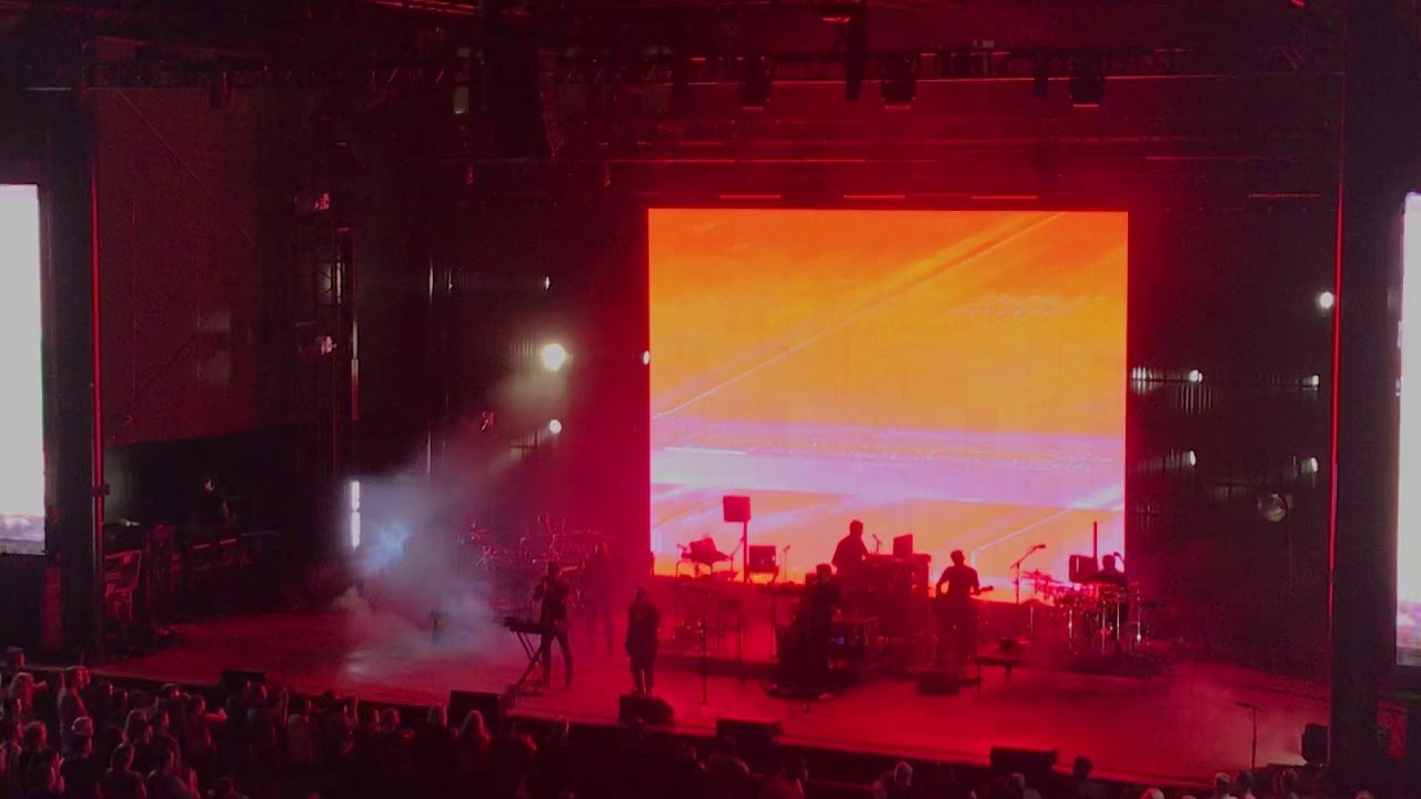 Massive Attack - Group Four (live San Diego 2019-09-01) - YouTube