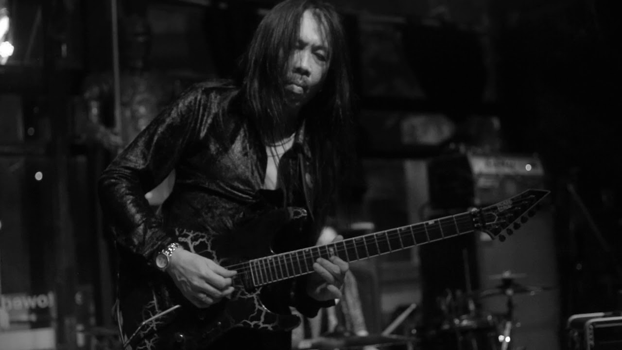 พันธุ์ร็อก - ไฮร็อค Hi-Rock live at Parking Toys - YouTube