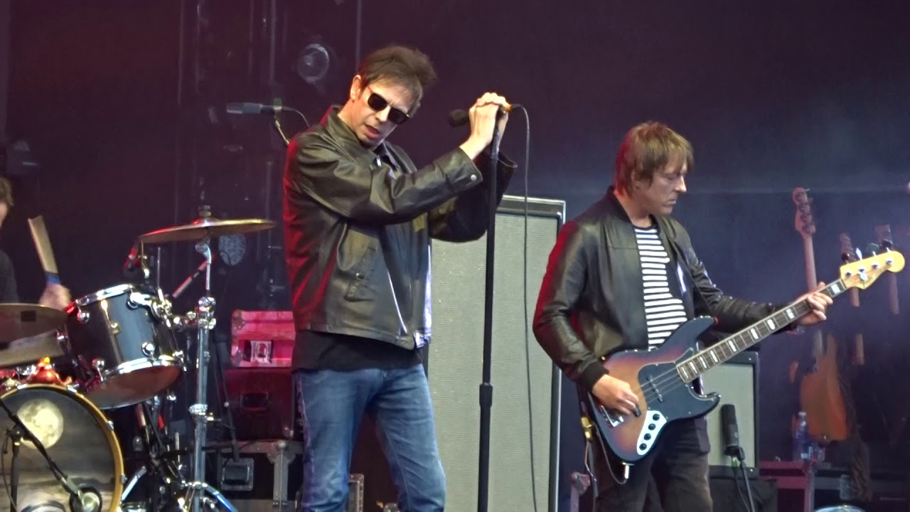 Lips Like Sugar - Echo And The Bunnymen Live In Liverpool 2019 - YouTube