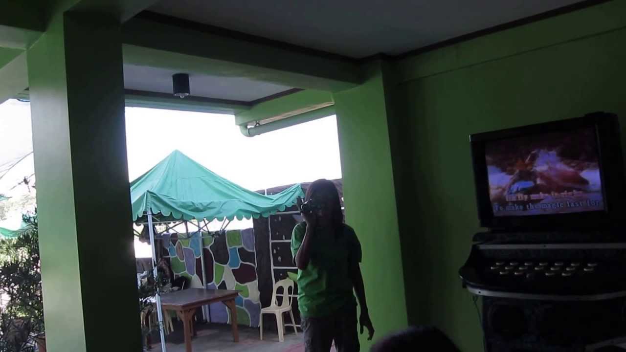 videoke king....... - YouTube