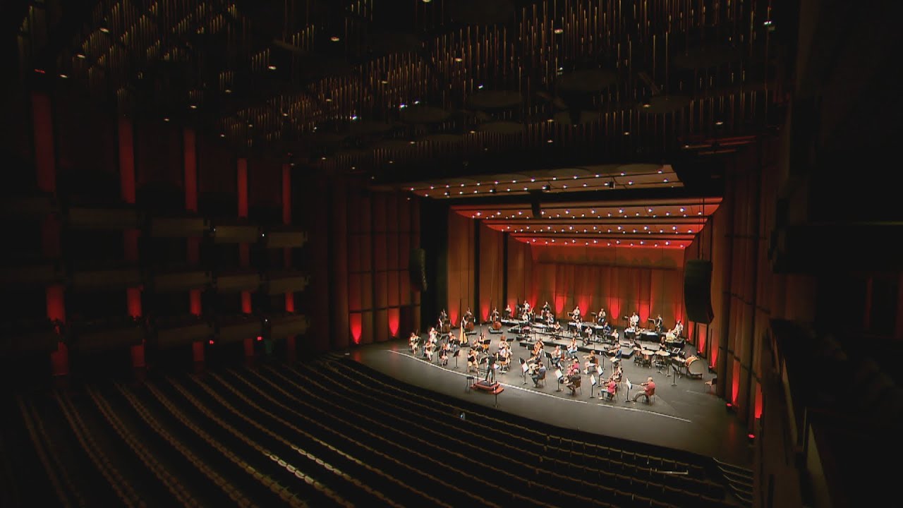 L'Orchestre symphonique de Québec de retour sur scène - YouTube
