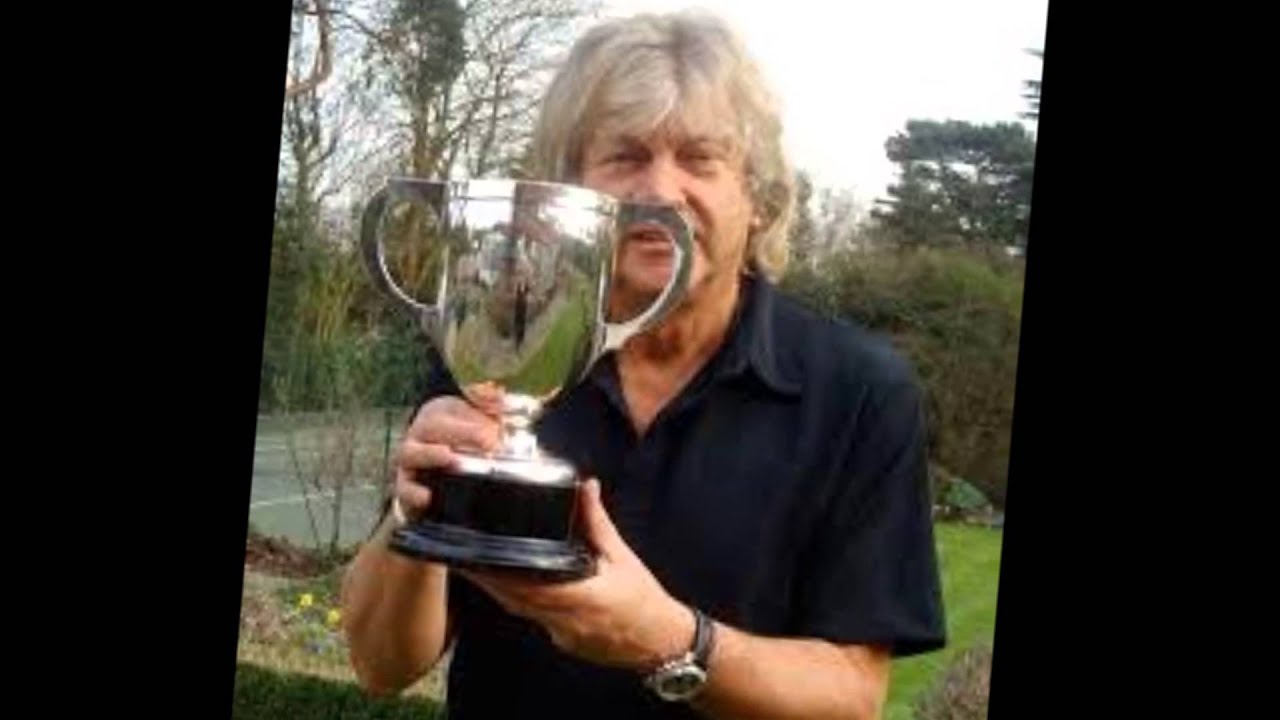 Simply Magic - John Lodge (10 000 Light Years Ago) - YouTube