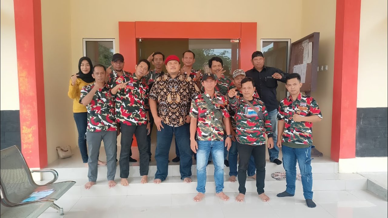 komandan bersama propos dan rekan anggota LG tugas MLM di kantor LMPI ...