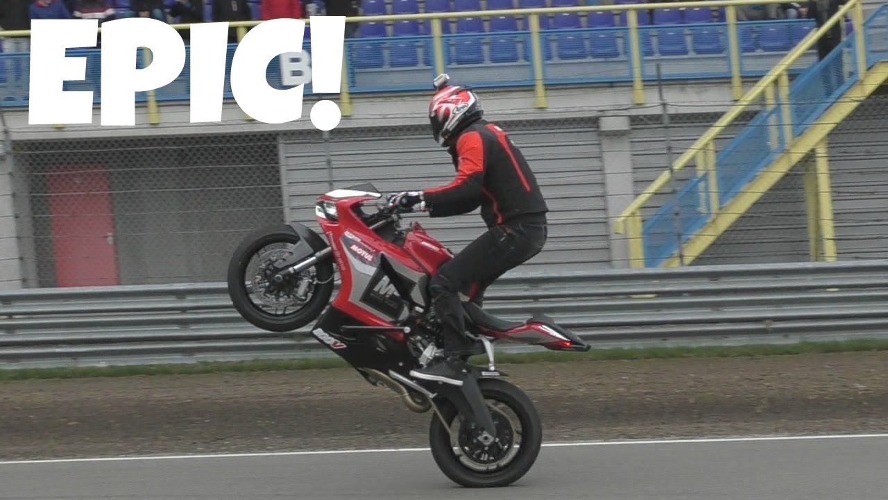 BEST-OF BIKER WHEELIES, FAILS, BURNOUTS 2016! - YouTube