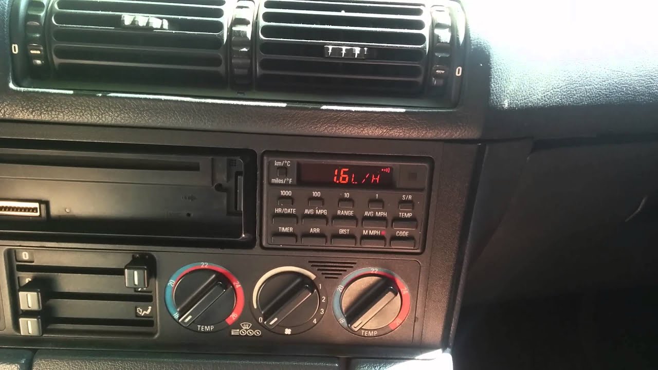 E34, onboard computer. Test mode - YouTube