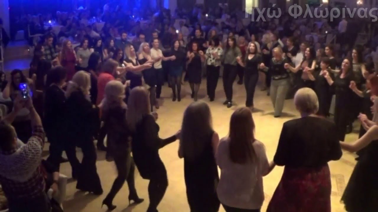 Πρωτοχρονιάτικος χορός του "Μελιτέα" Μελίτης με τον Νίκο Ζωιδάκη - YouTube