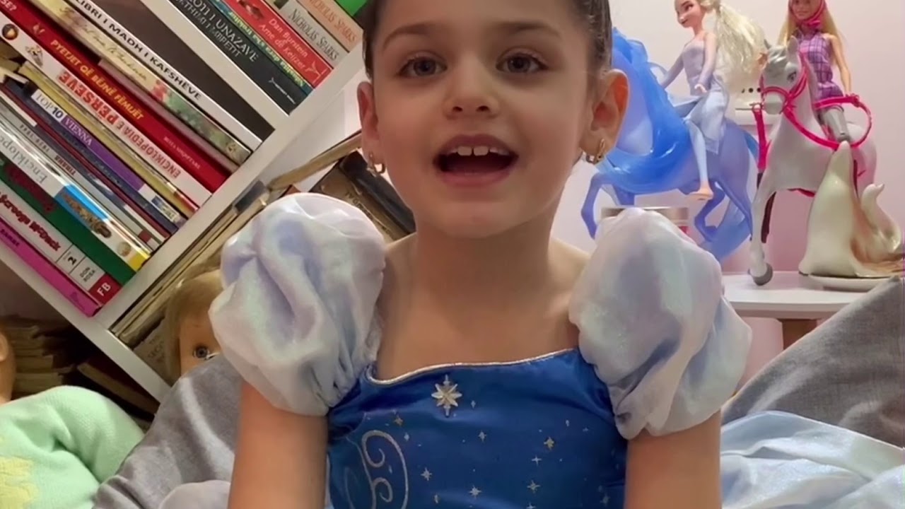 LEXO ME MUA | Trendafili i Bardhe - YouTube