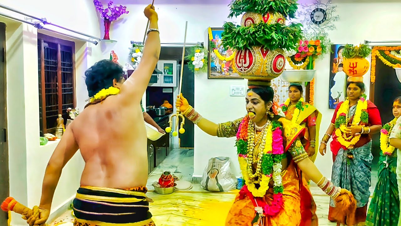 రాకేష్ బోనం అన్న ఎల్లమ్మ తల్లి గంగా తెప బోనం అమీ‌న్ పూర్ 2021 | Rakesh ...