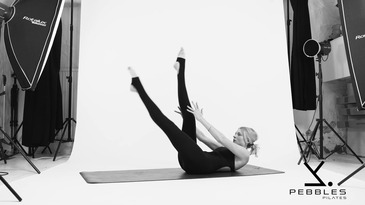 How to do the Scissors Pilates Exercise - YouTube