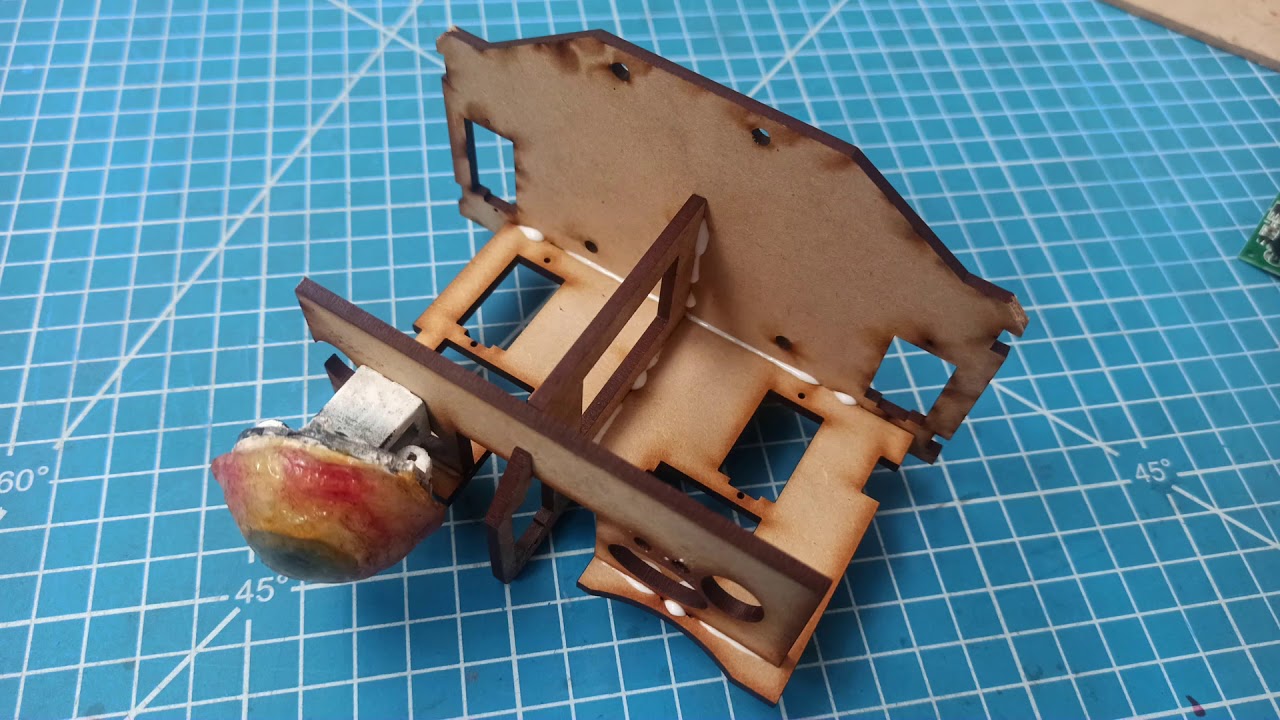 Chucky Robot Animatronic - YouTube