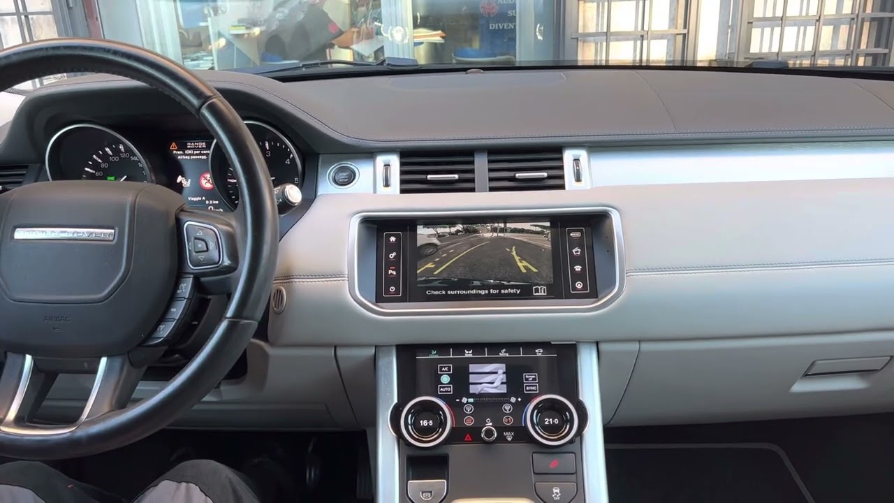 range rover evoque car tablet e display climatizzatore digitale prezzi ...