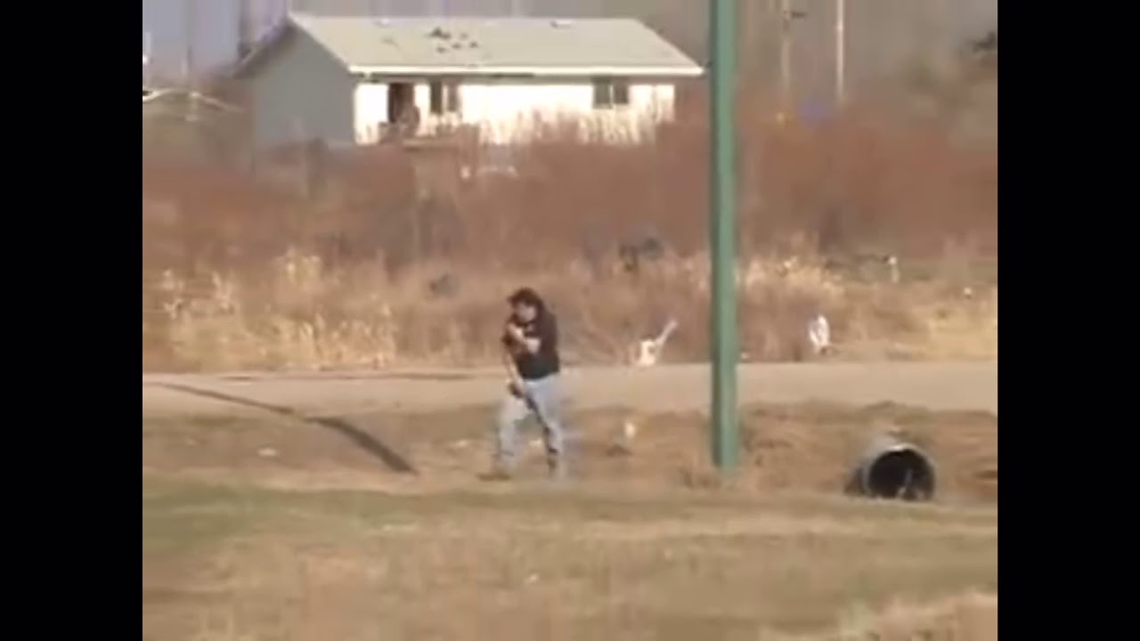 Drunk guy runs into pole over and over (funny) (drunk) - YouTube