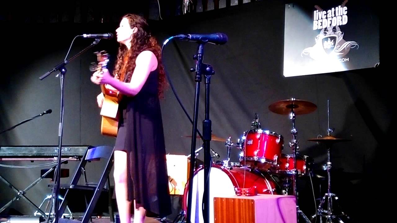 Mary Scholz Live at The Bedford - A Mournful Noise/The Girl You Thought ...