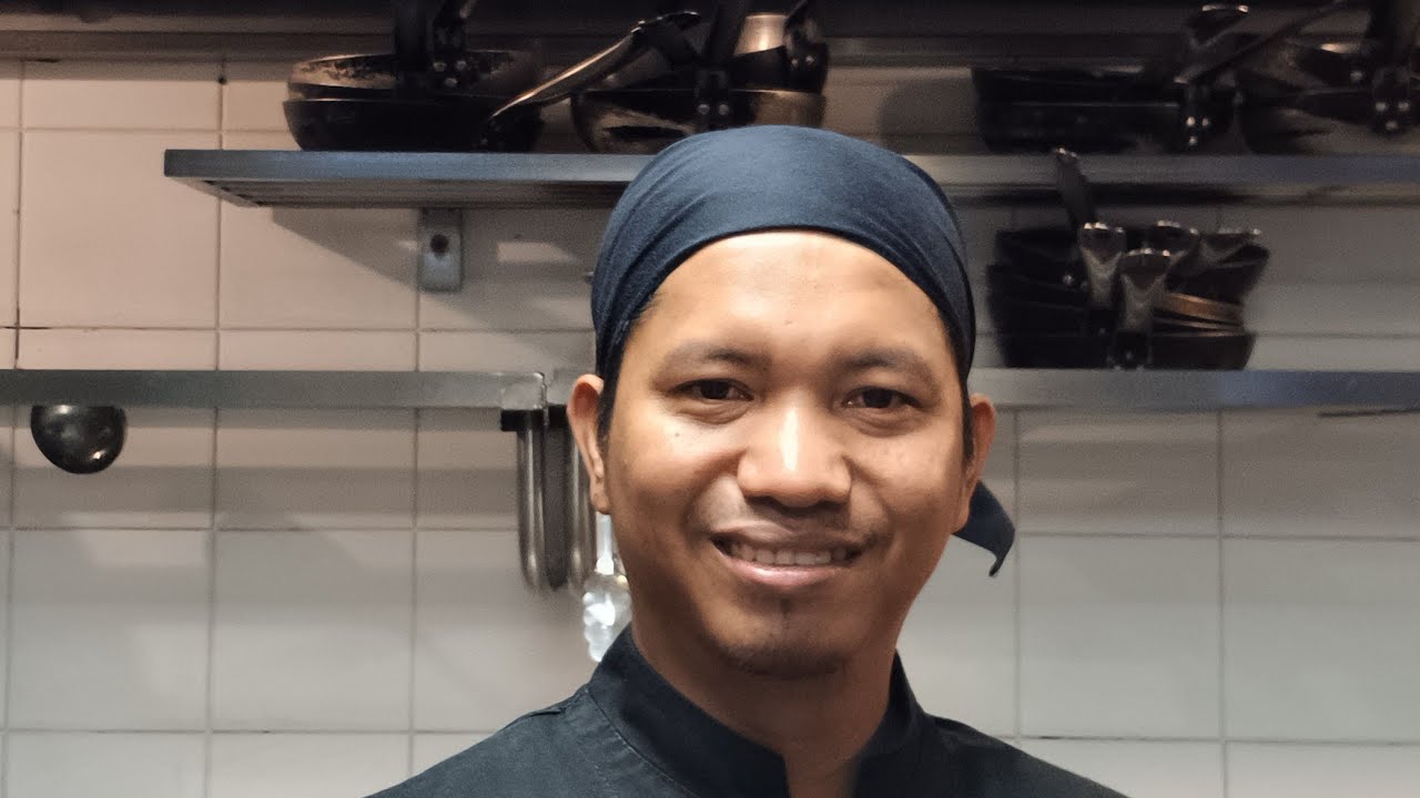 Staff menu for tonight, chicken legs - YouTube