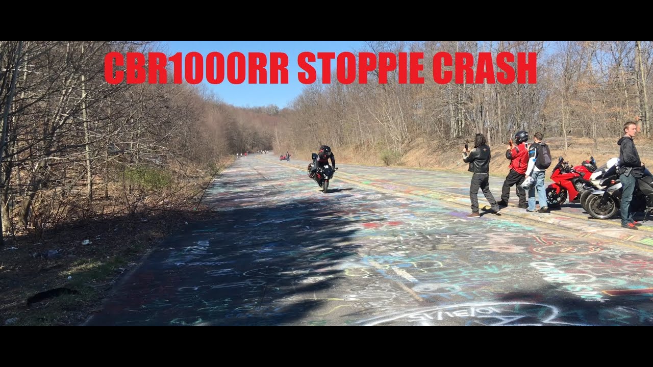 2015 Honda CBR1000RR Stoppie Crash in Centralia 4K - YouTube