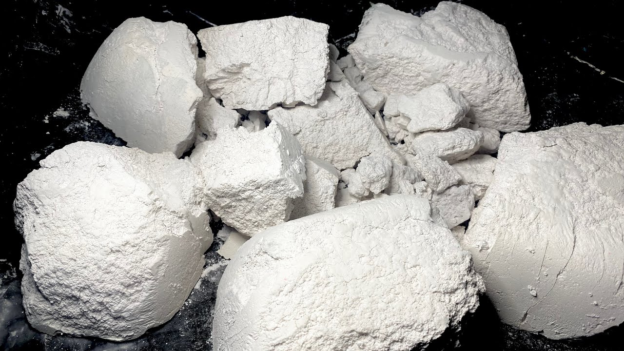 SOFT POWDERY CHALK ROCKS / PERFECT TEXTURE / VERY SATISFYING #gymchalk ...