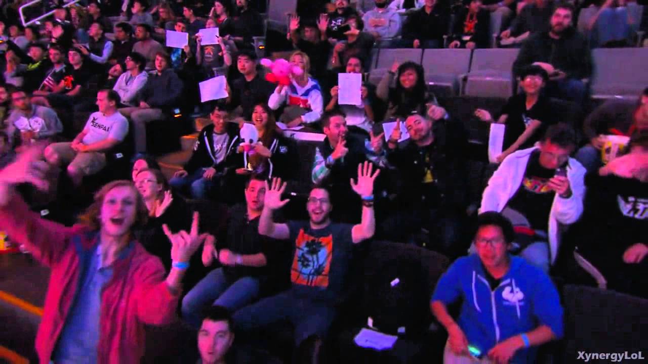 Deman firing shots at TheRainMan - League of Legends - YouTube