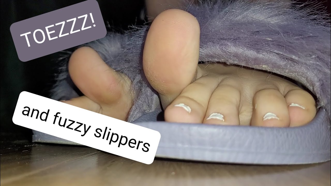 (125) TOES n fuzzy slippers UP CLOSE, giantess vibe, WIGGLE, white ...