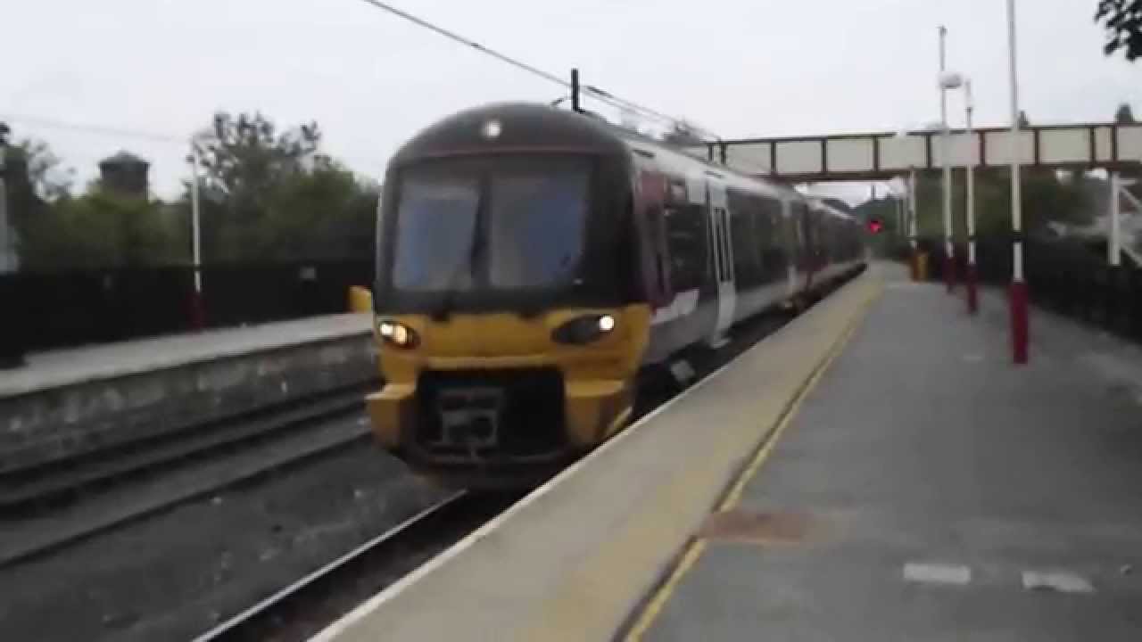 Class 333 333010 at Ilkley train station - YouTube