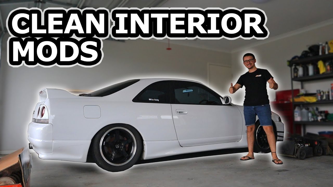 R33 Skyline Gets More Interior Love - YouTube
