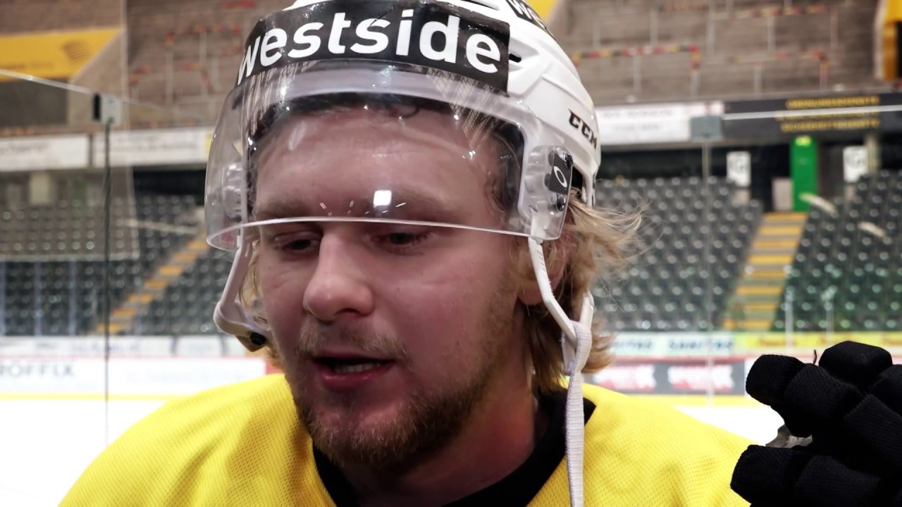 Playoff-Interview: Heute mit Calle Andersson - YouTube