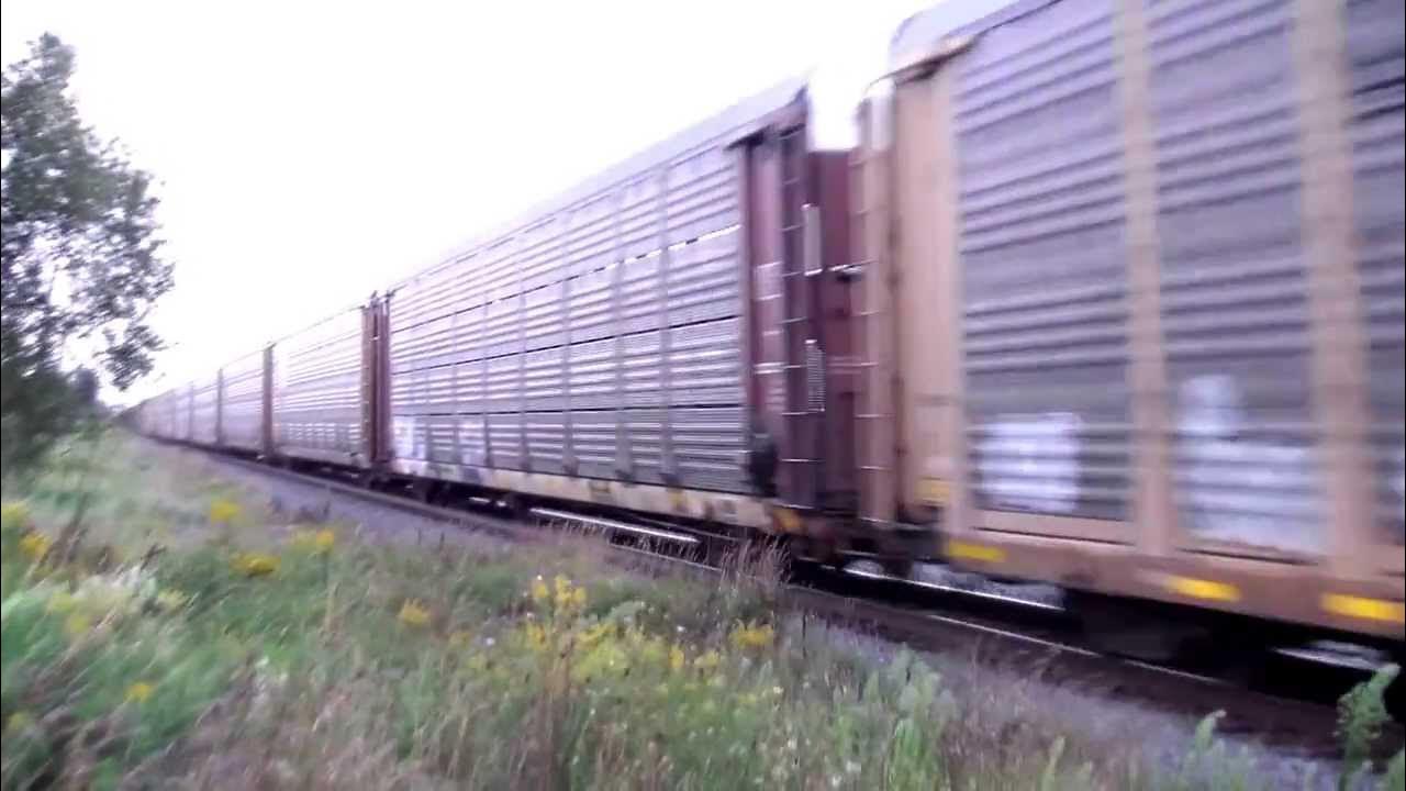 CP #119 ES44AC #9367, AC4400CW #9627 ( FAST MOVER !! - YouTube