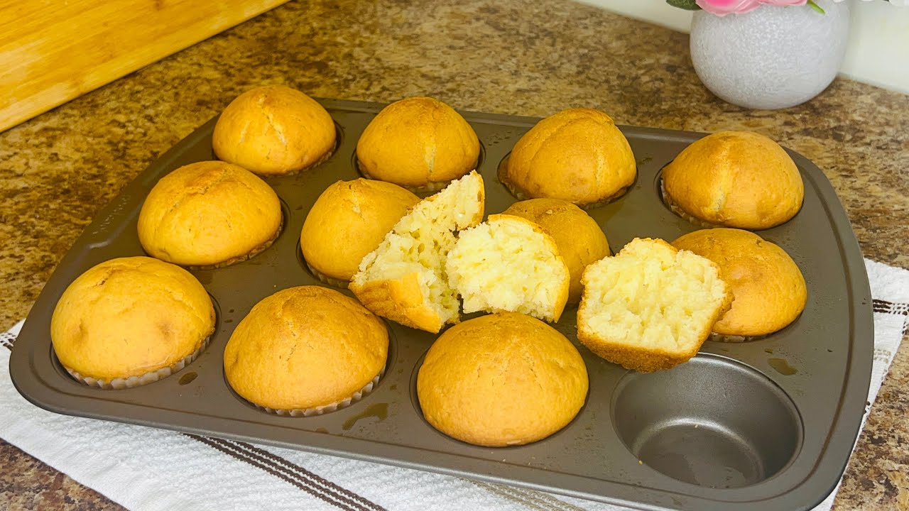 Super Soft & Moist Vanilla Muffins Recipe | Easy & Simple Plain Vanilla ...