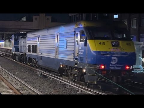 LIRR MP15AC 154 tows LIRR DE30AC 410 through Mineola - YouTube