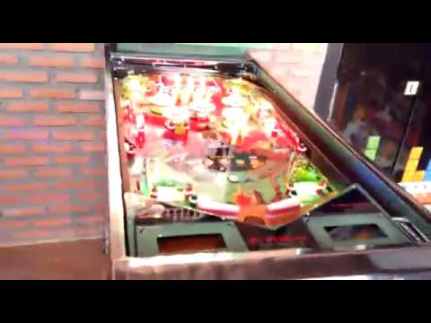 Klondike Williams 1971 restaurada na Pinball Mania - YouTube