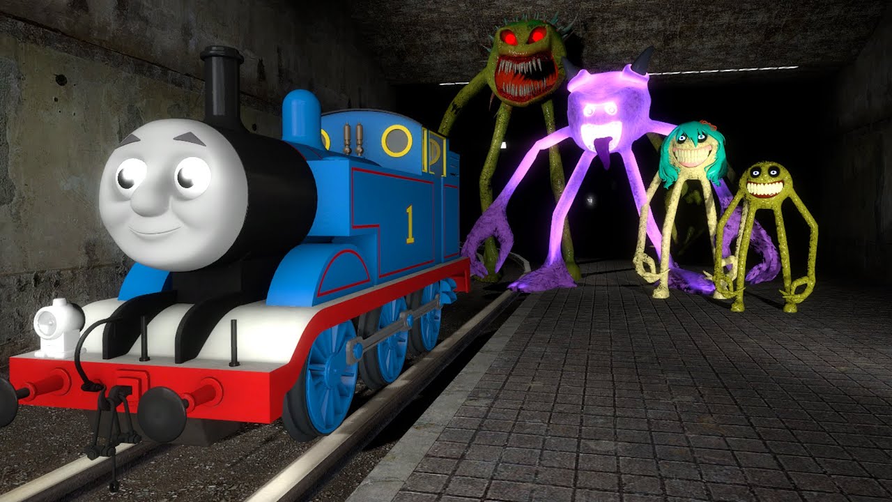 Building a Thomas Train Chased By Roblox Innyume Smiley's Family in ...