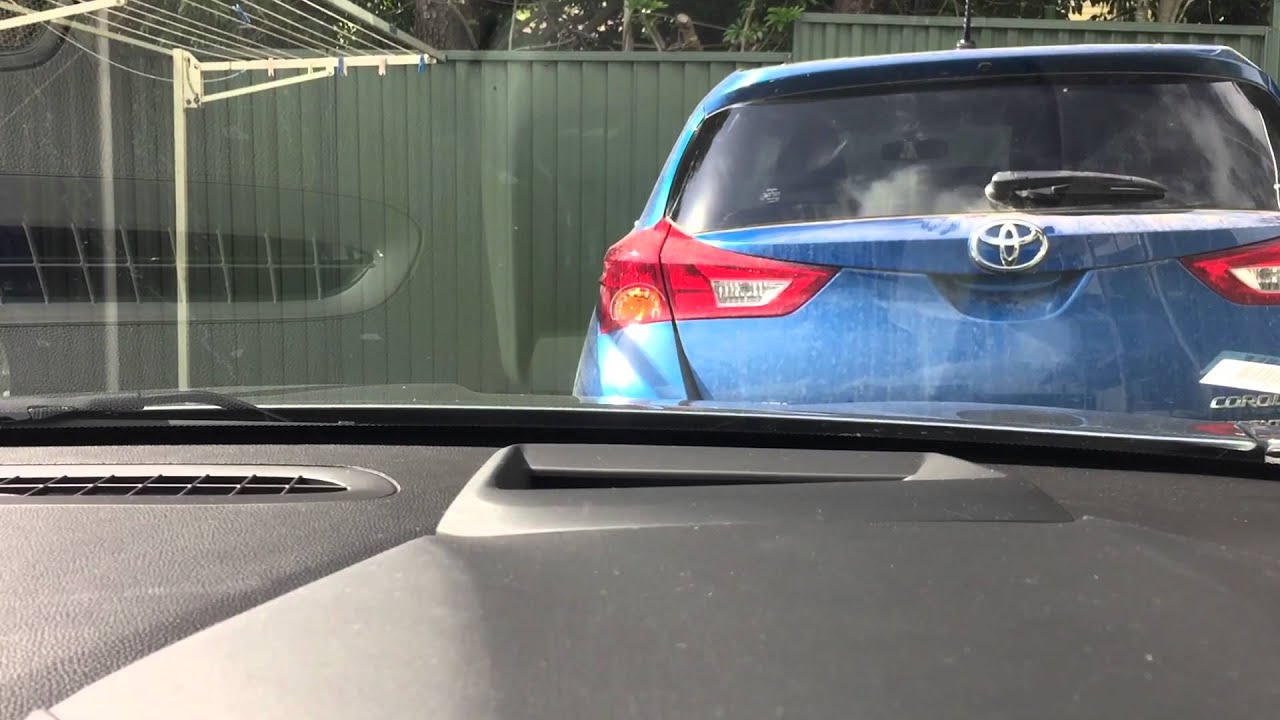 How To Change The HUD Brightness In VF Holden Calais - YouTube