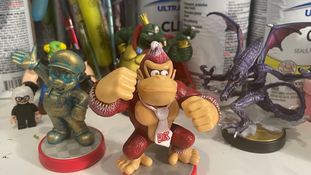 Custom amiibo showcase, featuring fire DK - YouTube