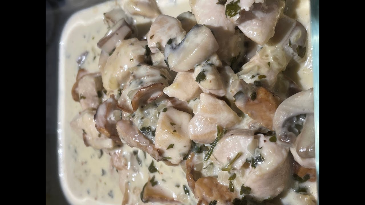 Emincée de poulet à la Zurichoise - YouTube