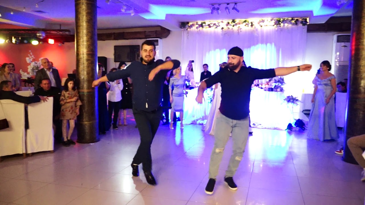 ულამაზესი ცეკვა "აჭარული" ქორწილში / Georgian National Dance "Acharuli ...