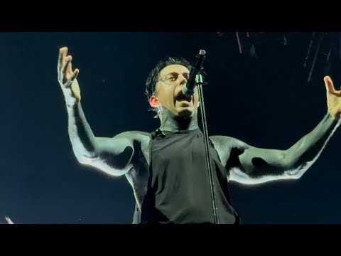 Falling In Reverse- GOD IS A WEAPON (Live/4K) Dallas, Texas 8/12/2025 Dos Equis Pavilion