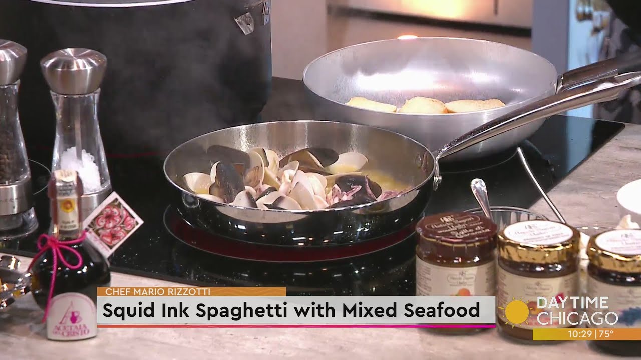 Mario Rizzotti Prepares Squid Ink Spaghetti with Mixed Seafood - YouTube