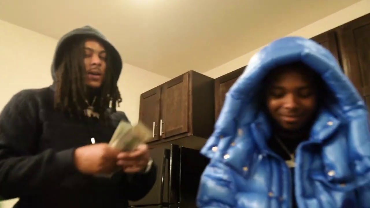 UFN - Keep It On Me (Official Music Video) - YouTube