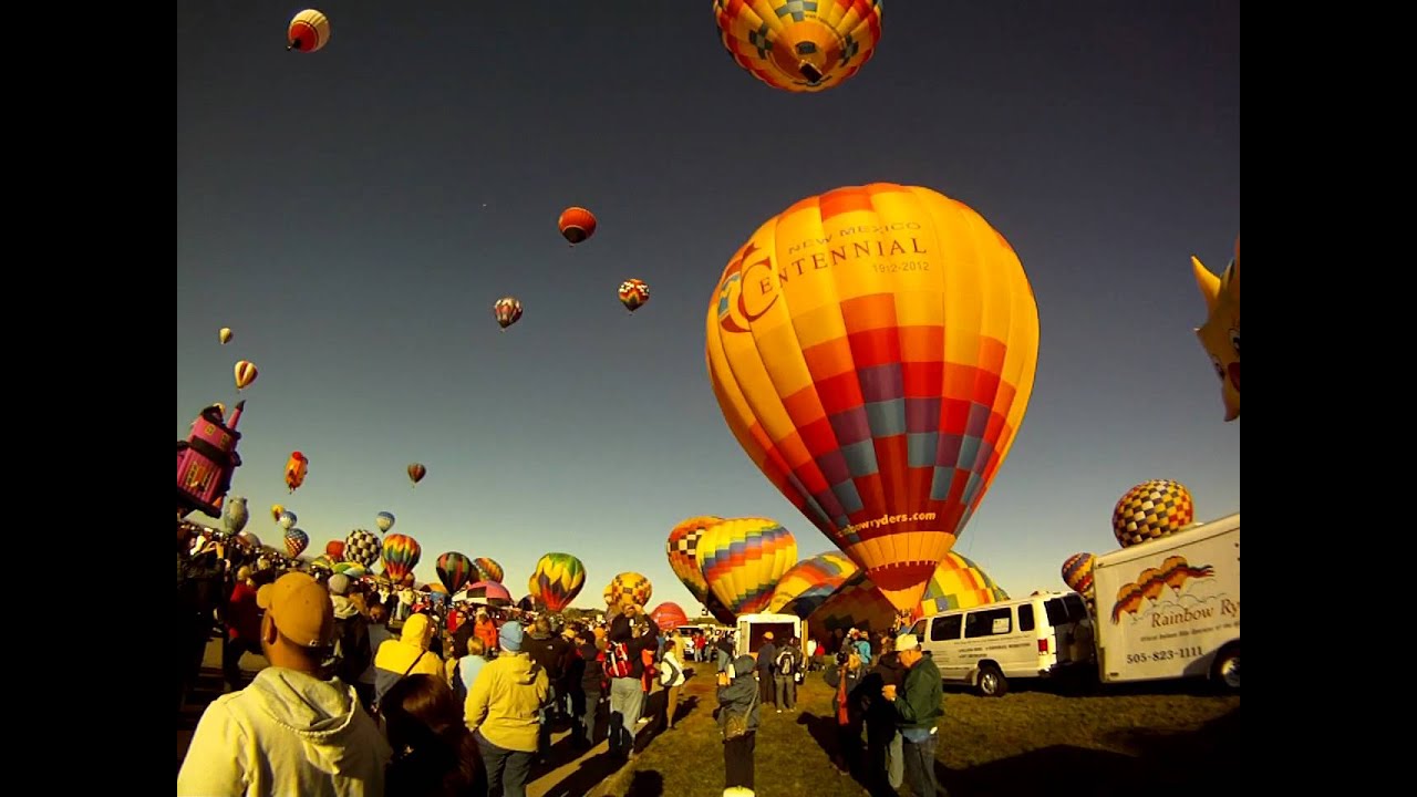 Hot air balloon take-off - YouTube