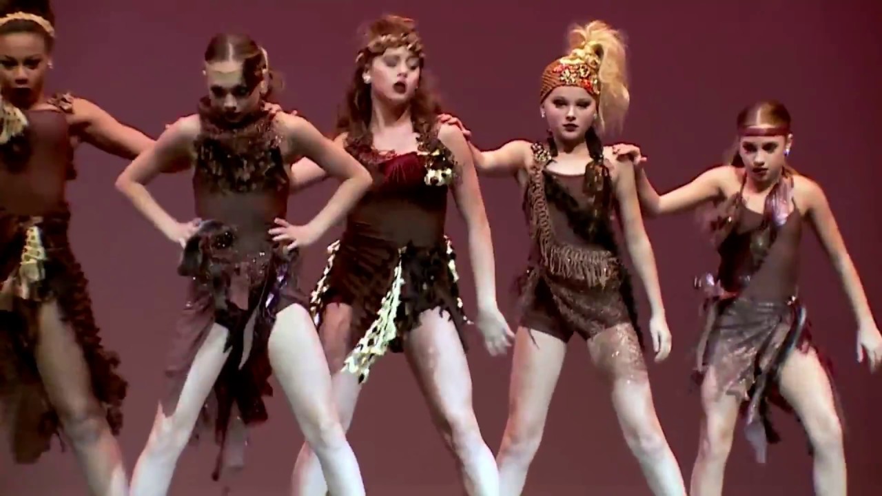 JoJo Siwa | Dance Moms (S06E04) - The Elite - YouTube