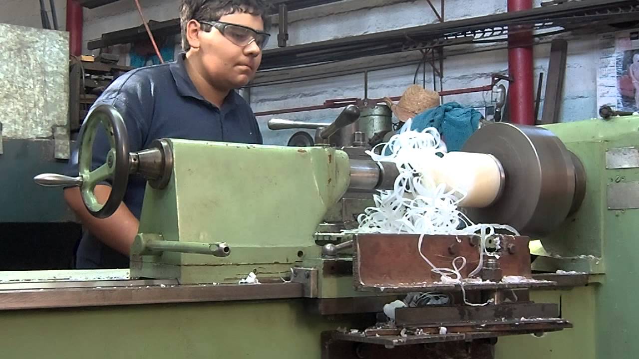 Jugando al tornero!!!!!xd - YouTube