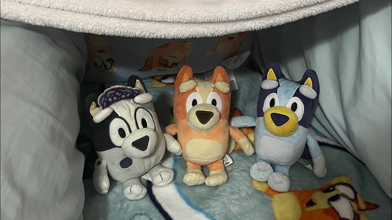 Bluey Plush Parody: Pillow Fort! - YouTube