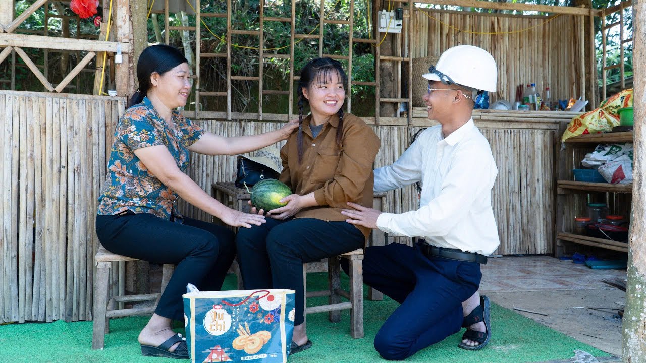 The poor girl became pregnant with the engineer's child and his mother ...