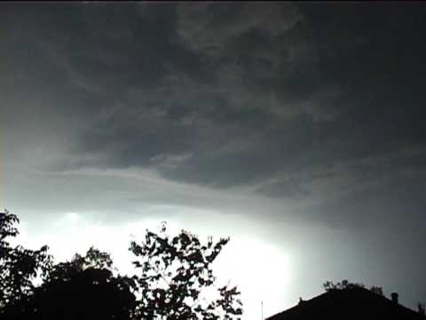 16/07/09 - Storm: Mesocyclone,arcus,hail, fat mamatus and more...