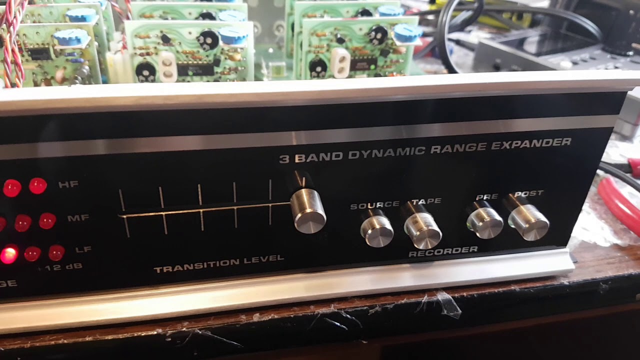 Vintage DBX 3BX 3 Band Dynamic Range Expander Repaired - YouTube