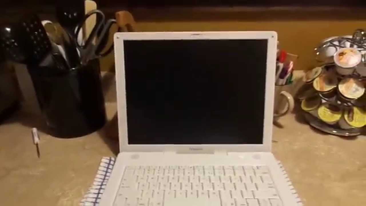 I Got A 2004 iBook G4 in EXCELLENT condition! - YouTube
