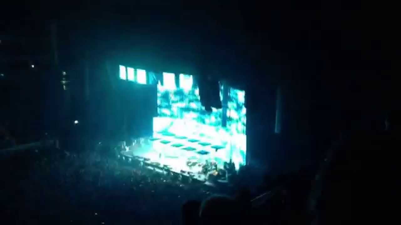 Radiohead - 15 Steps O2 - YouTube