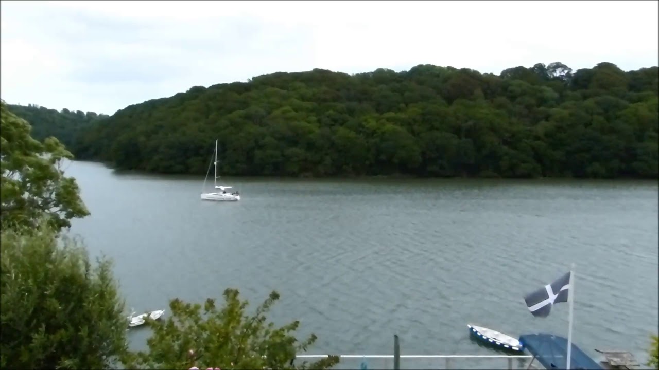 The Beach Hut Malpas - YouTube